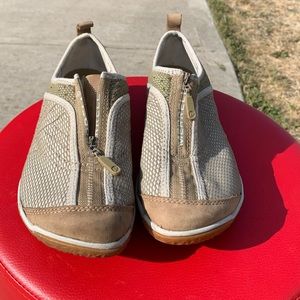 Merrell | Shoes | Merrell Lorelei Zip Slipon Athletic Shoes | Poshmark